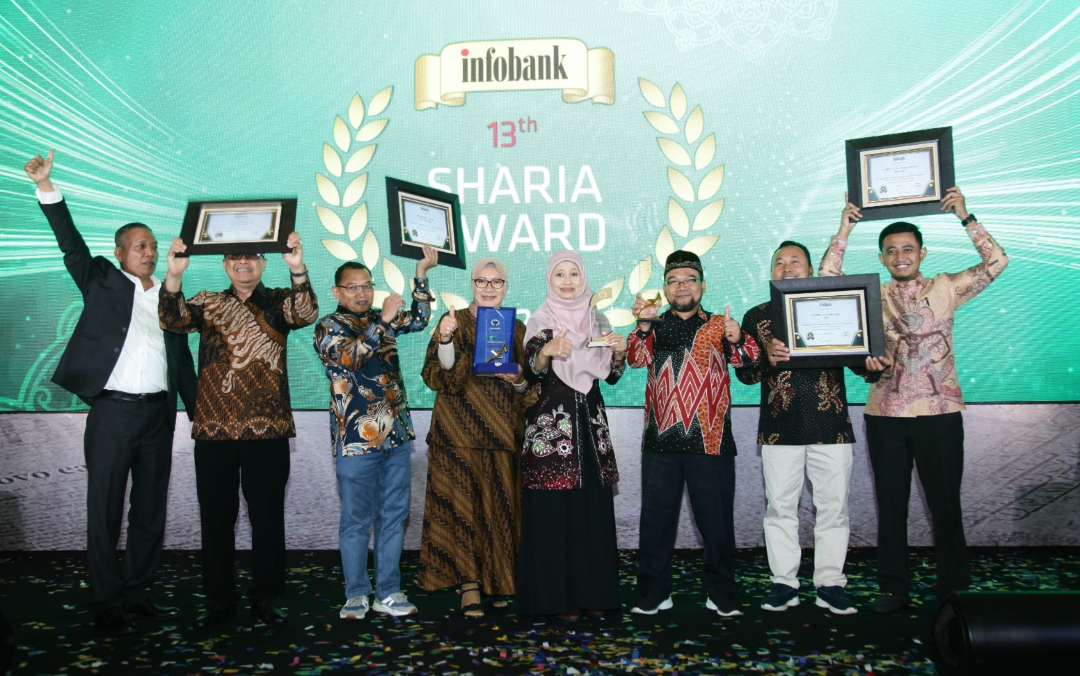 Infobank Anugerahkan “Sharia Award 2024” kepada 129 Institusi Keuangan ...